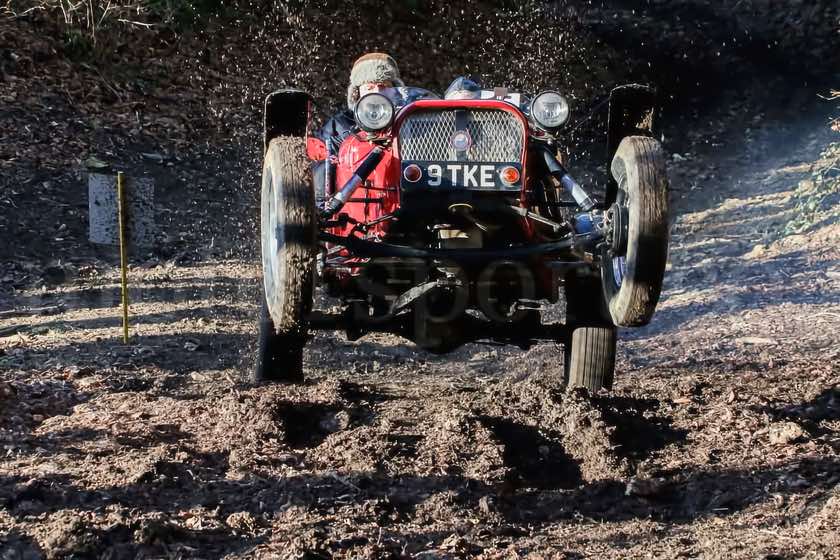 Ian Moss won a demanding Cotswold Clouds – Classical Gas